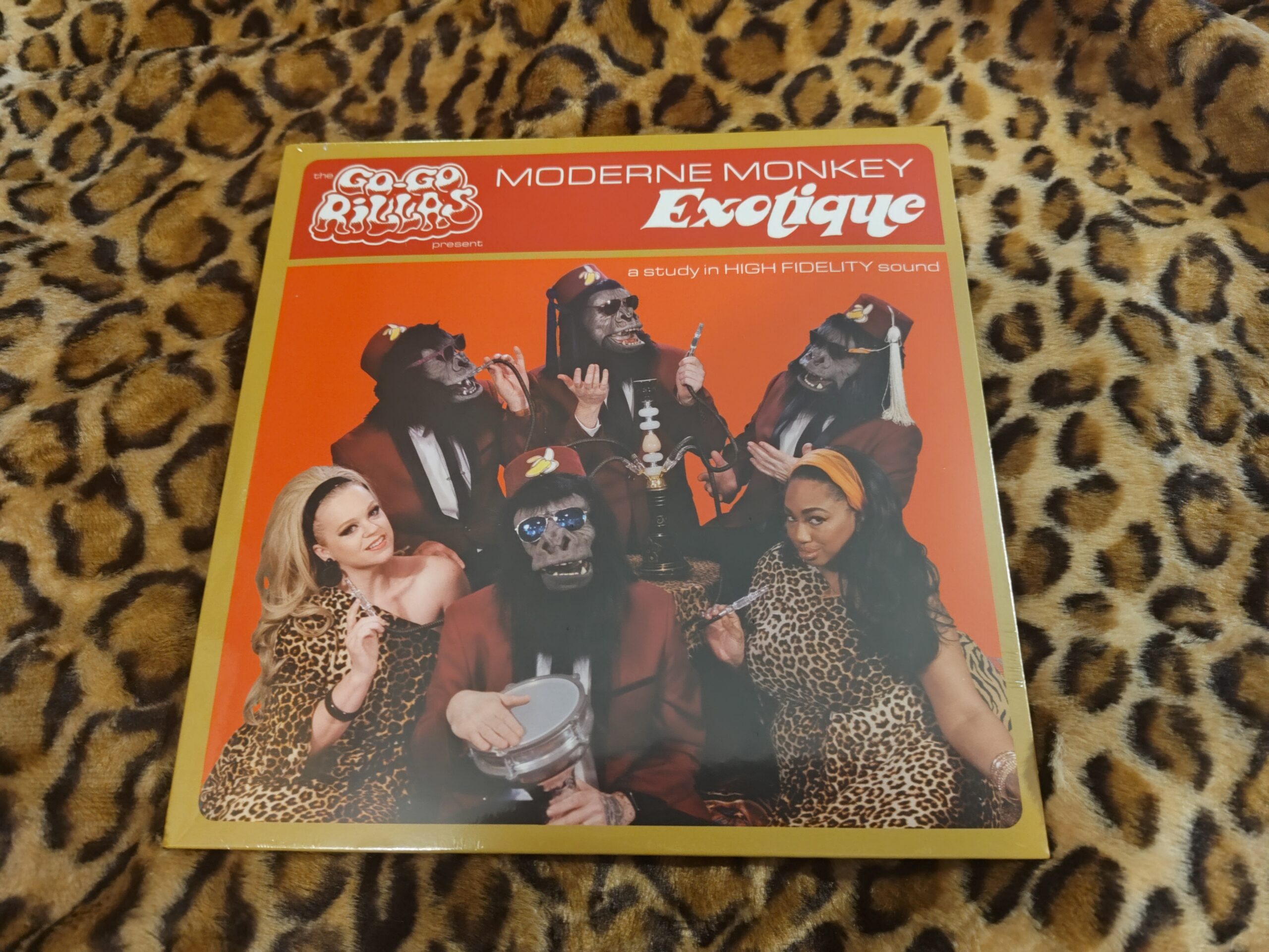 Moderne Monkey Exotique Vinyl - The GO-GO Rillas